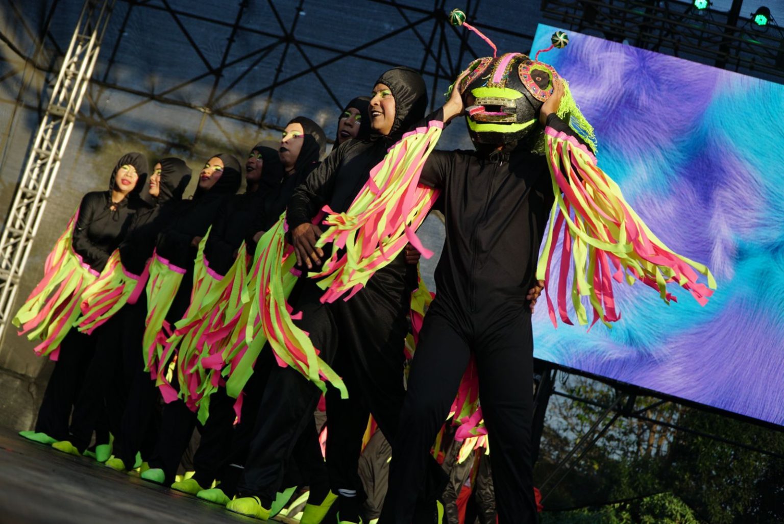 Con homenaje a la Danza de Paloteo, la tradición brilló en Fiesta de ...