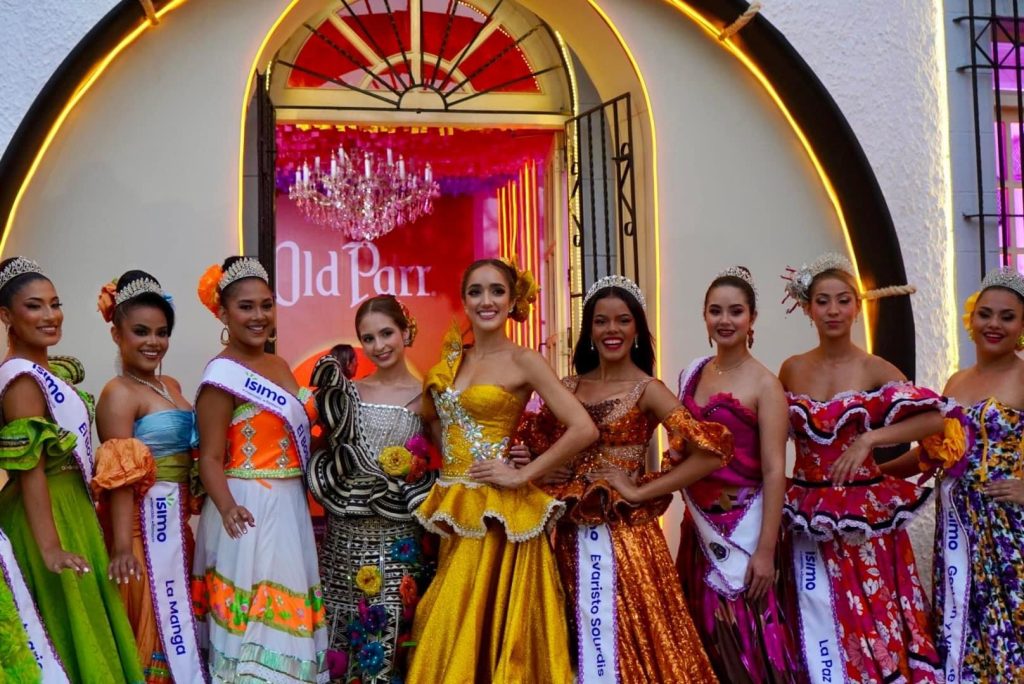 ‘Polleras con tumbao’, la pasarela de la Reina del Carnaval que ...