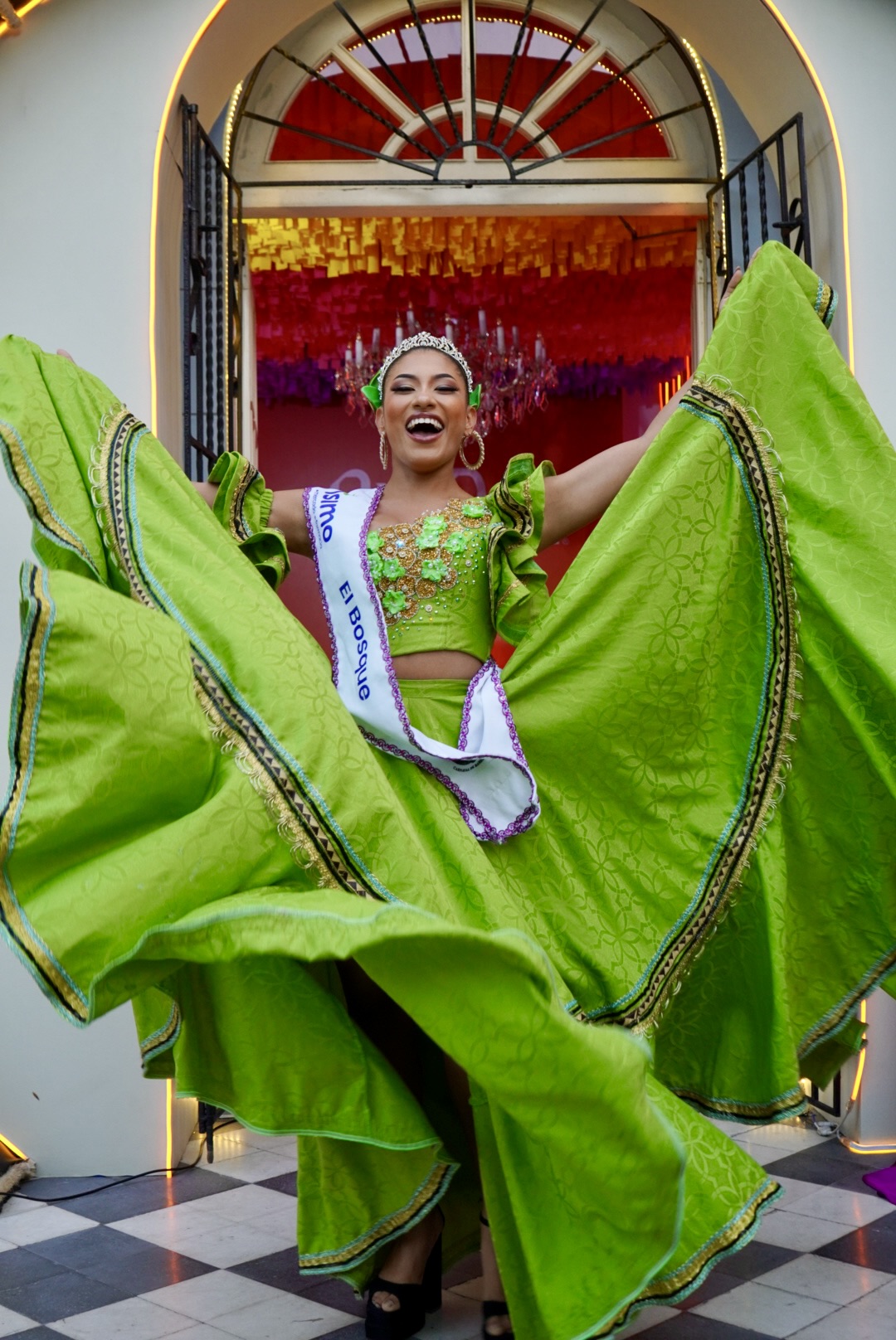 ‘Polleras con tumbao’, la pasarela de la Reina del Carnaval que ...