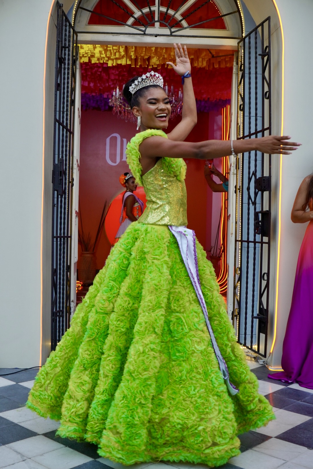 ‘Polleras con tumbao’, la pasarela de la Reina del Carnaval que ...
