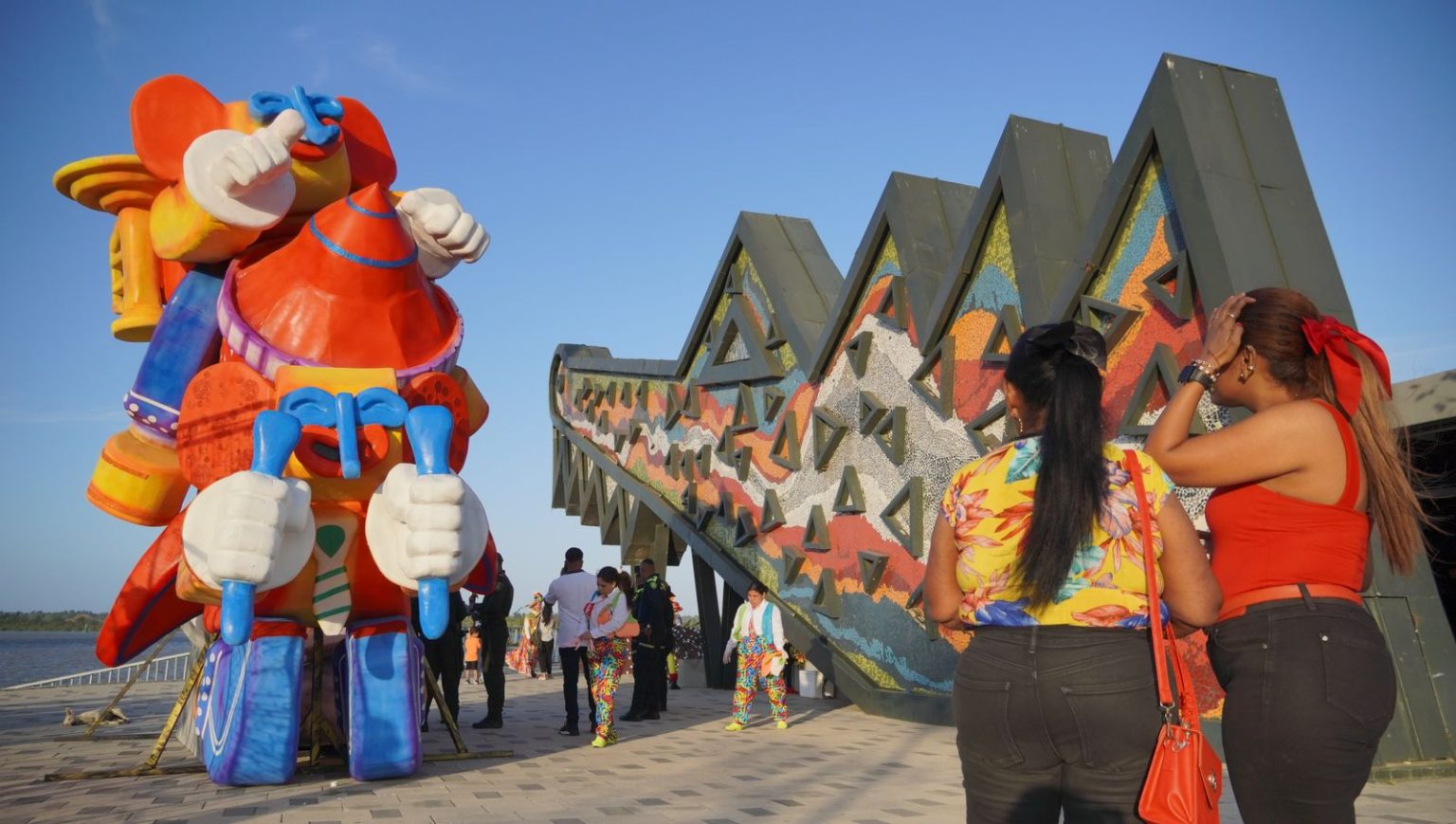 ‘Río de Tradiciones’ la exposición a cielo abierto más grande del ...