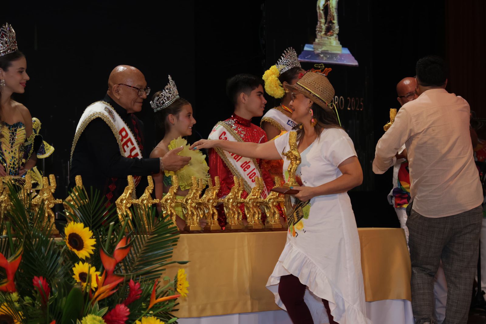 Carnaval de Barranquilla exalta a sus hacedores con la entrega de los ...